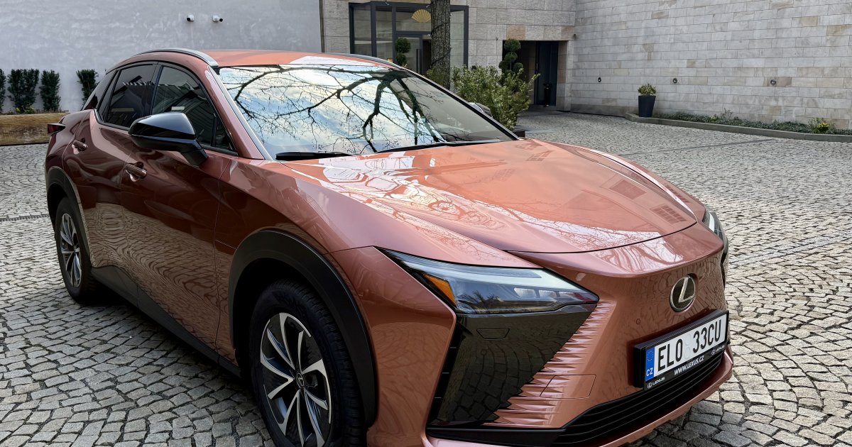 Lexus RZ 300e: Test. Kolik stojí? Jaká je výbava? | Newstream