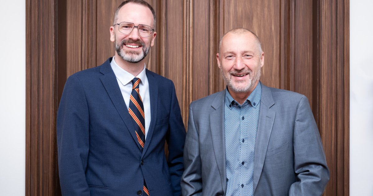 Miliardář Fuxa rozšiřuje mediální impérium. Kupuje Mediář | Newstream