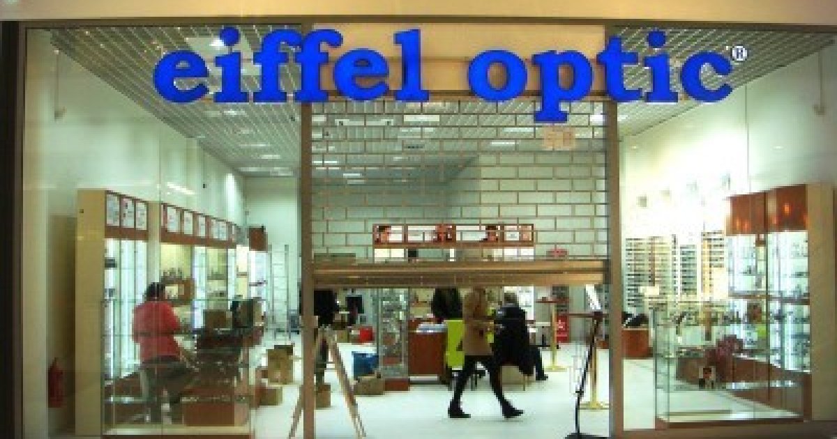 Síť obchodů s brýlemi Eiffel Optic zkrachovala, na výplaty už nemá | Newstream