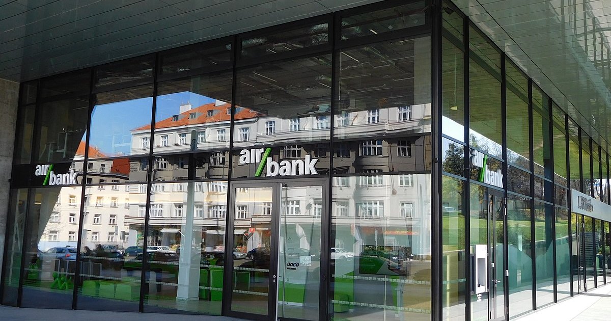 Air Bank nově úročí úspory do půl milionu čtyřmi procenty | Newstream