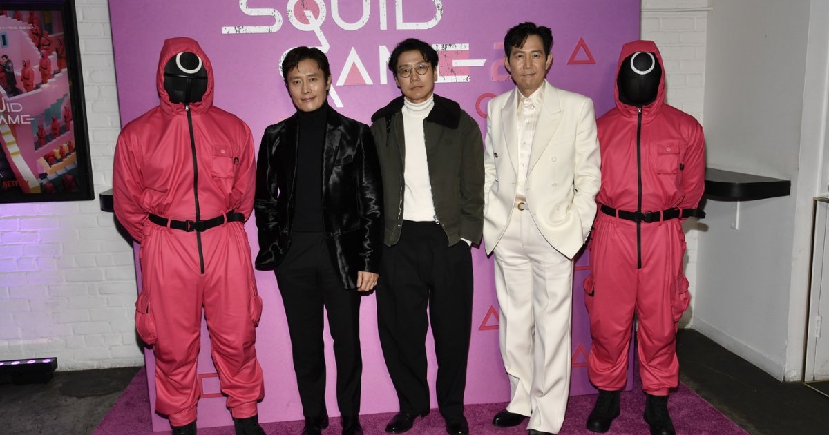 Hra na oliheň 2 recenze: Seriál začíná připomínat Matrix | Newstream